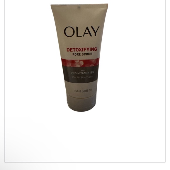 OLAY | Bath & Body | Olay Detoxifying Pore Scrub | Poshmark